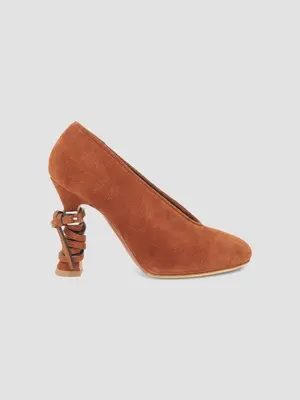 Moschino Duck 100m Wrap Suede Pumps - Rust