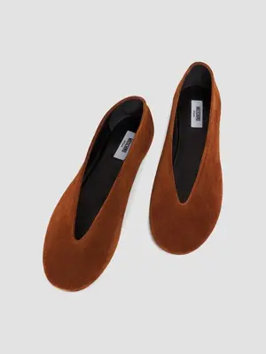 Moschino Corsage Suede Ballet Flats - Rust
