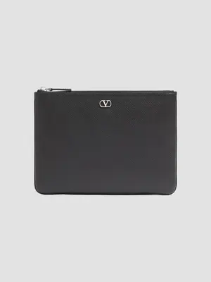 Valentino Garavani Vlogo Signature Grainy Calfskin Pouch - Black