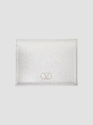 Valentino Garavani Vlogo Signature Laminated Grainy Calfskin Wallet - Silver