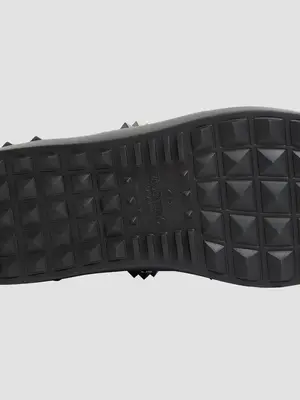 Valentino Garavani Rockstud Untitled Sneakers In Calfskin Leather