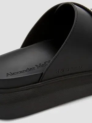 Alexander McQueen Hybrid Buckle Rubber Slide Sandals - Black