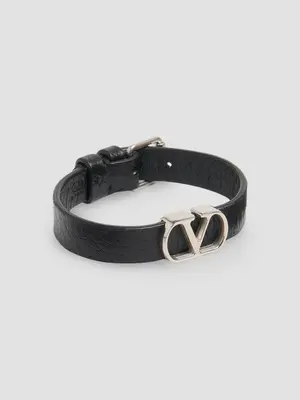 Valentino Garavani Vlogo Signature Grainy Calfskin Bracelet