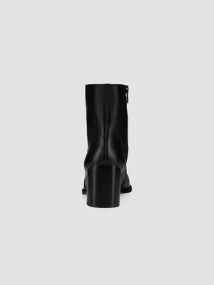CHRISTIAN LOUBOUTIN Ira Zipped Booties - Black
