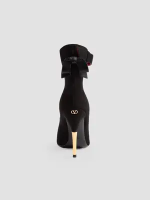 Valentino Garavani Fatale 105mm Suede Pumps - Black