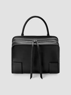Loewe Amazona 180 Medium Leather Handbag - Black