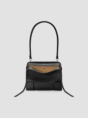 Loewe Amazona 180 Medium Leather Handbag - Black