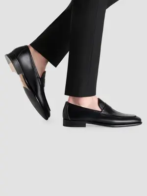Magnanni Duerro Leather Penny Loafers