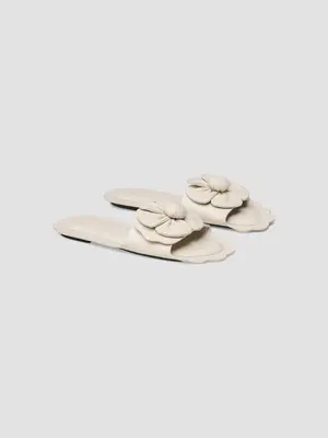 Marc Jacobs The Daisy Flower-appliqué Leather Sandals - Cloud White