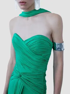 THE NEW ARRIVALS ILKYAZ OZEL Amanda Sculpted Jersey Column Gown