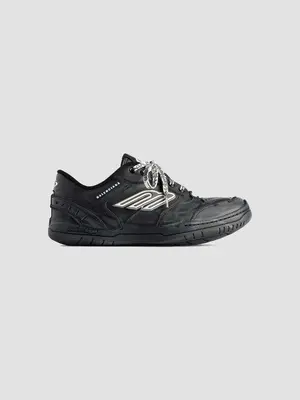 Balenciaga Hamptons Worn-out Sneakers - Black