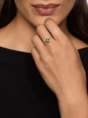 David Yurman Petite Modern Renaissance Color Ring In 18k Yellow Gold - Emerald