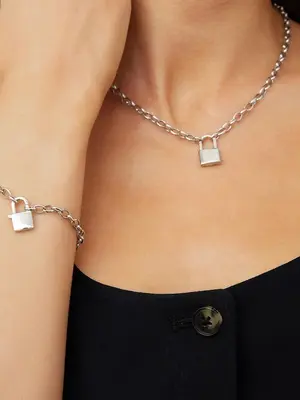 ORADINA Lock It Up Connector Clasp Necklace In Sterling