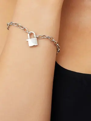 ORADINA Lock It Up Connector Clasp Bracelet In Sterling