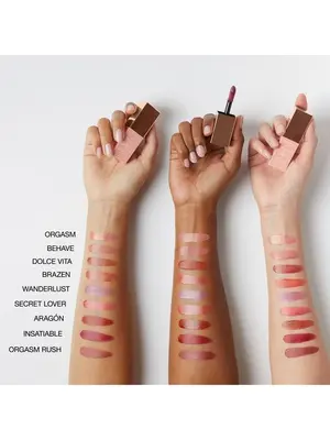 NARS Afterglow Liquid Blush - Behave