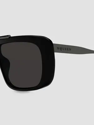 Alexander McQueen Front Cross-bar 50mm Navigator Sunglasses
