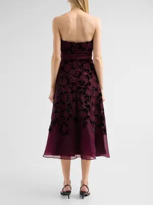 Badgley Mischka Guipure Lace Velvet Cocktail Dress