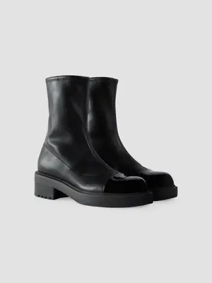 GIUSEPPE ZANOTTI Cap Toe Leather Booties