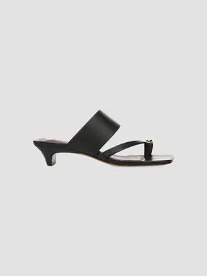 Vince Stacy 40mm Leather Thong Sandals - Black