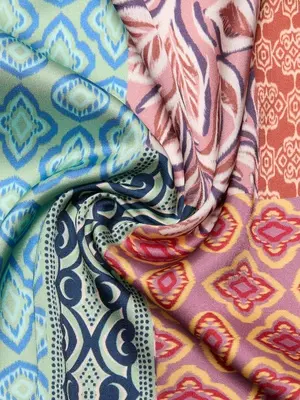 Misa Jana Patchwork-print Top - Oasis Patchwork