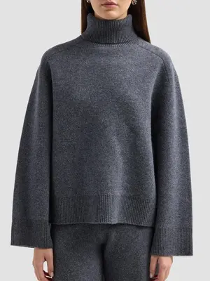 YVES SALOMON Merino Wool Turtleneck Sweater