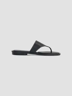 Bernardo Agora Thong Sandals - Black