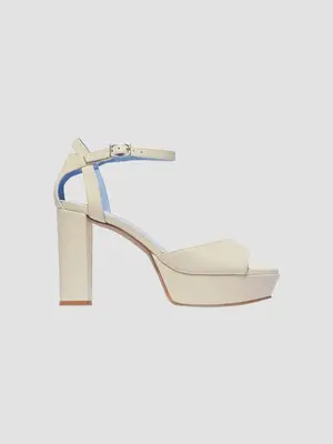 Bernardo Valeria Platform Sandals - Eggshell