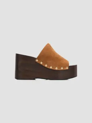 STUART WEITZMAN Kate 100mm Studded Suede Clogs Doe