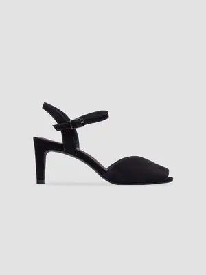 Bernardo Hartley Sandals - Black