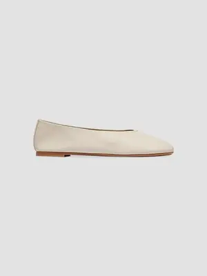 Bernardo Meredith Ballet Flats - Eggshell