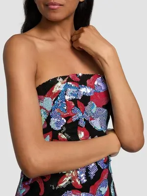 16Arlington Lights On Stell Regular Fit Sequined Minidress