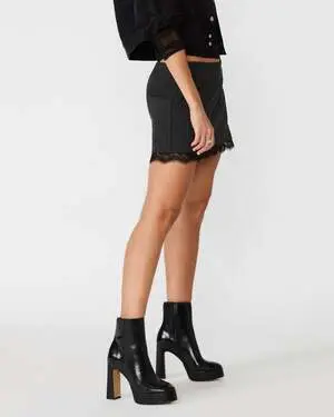 Steve Madden Lochlan Block Heel Booties