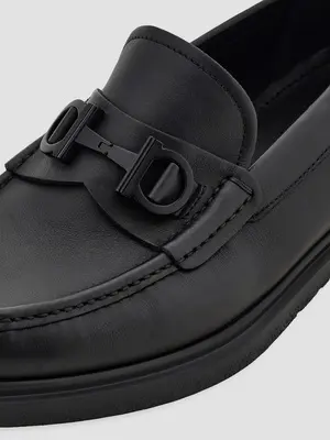 FERRAGAMO Tobias Gancini Leather Loafers - Nero