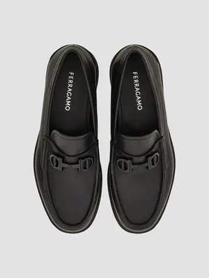 FERRAGAMO Tobias Gancini Leather Loafers - Nero