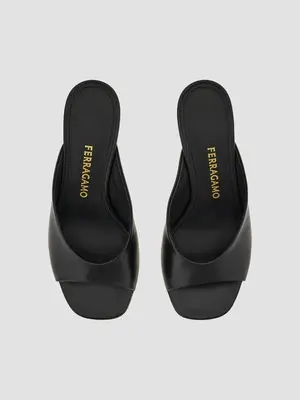 FERRAGAMO Igea 55mm Leather Mules - Nero
