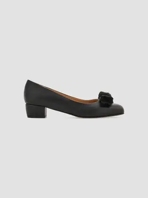 FERRAGAMO Vara 30mm Shearling-trimmed Leather Pumps