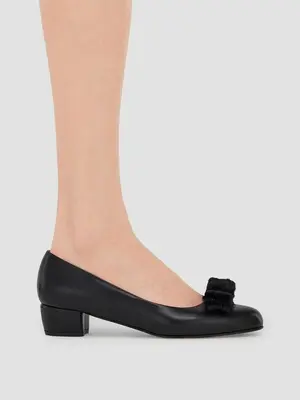 FERRAGAMO Vara 30mm Shearling-trimmed Leather Pumps