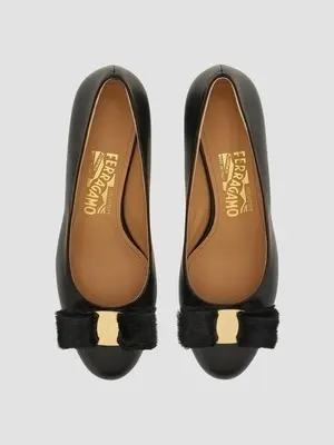 FERRAGAMO Vara 30mm Shearling-trimmed Leather Pumps