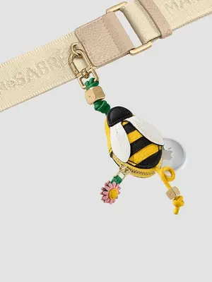 MAISON DE SABRE The Sabrémoji Garden Bug Charm - Bumblebee