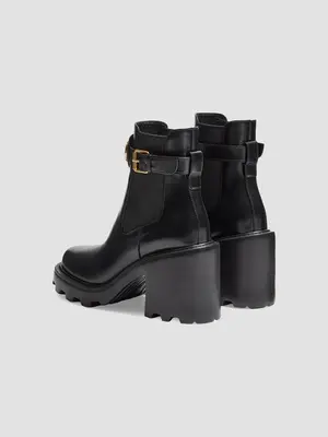 Valentino Garavani Vlogo Signature Calfskin Beatle 90mm Boots