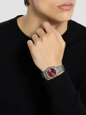 Gucci G-flat 30mm Roman Numeral Bracelet Watch