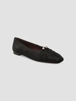 Vince Dany Faux Pearl-embellished Velvet Ballerina Flats - Black