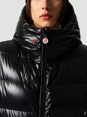 Perfect Moment Polar Flare Hooded Down Vest