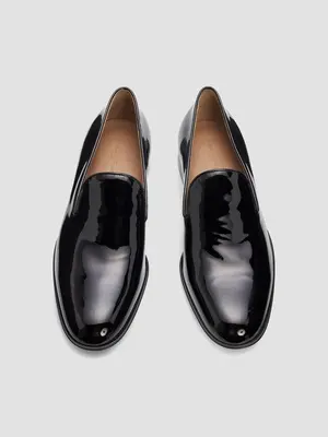 GIANVITO ROSSI Jean Vernice Patent Leather Loafers
