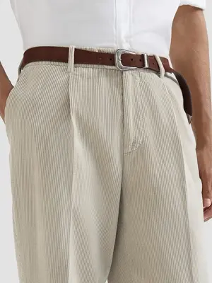 Brunello Cucinelli Gart-dyed Trousers In Cotton Corduroy With Pleat - Beige