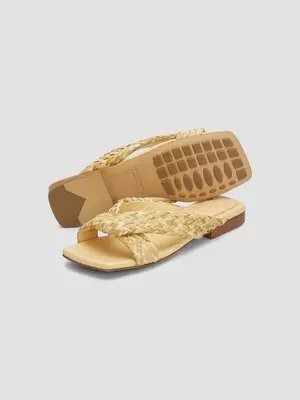 Bottega Veneta Riva​ Raffia Sandals
