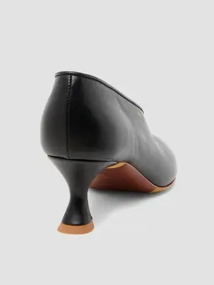 Moschino 55mm Duck-heel Leather Pumps