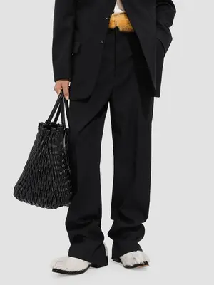 Bottega Veneta Split-back Wool Grain De Poudre Trousers - Nero