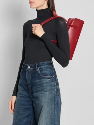 Alaïa Le Teckel Medium Leather Shoulder Bag - Deep Red
