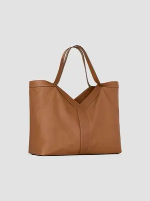 Saint Laurent Y Large Tote Bag In Leather
